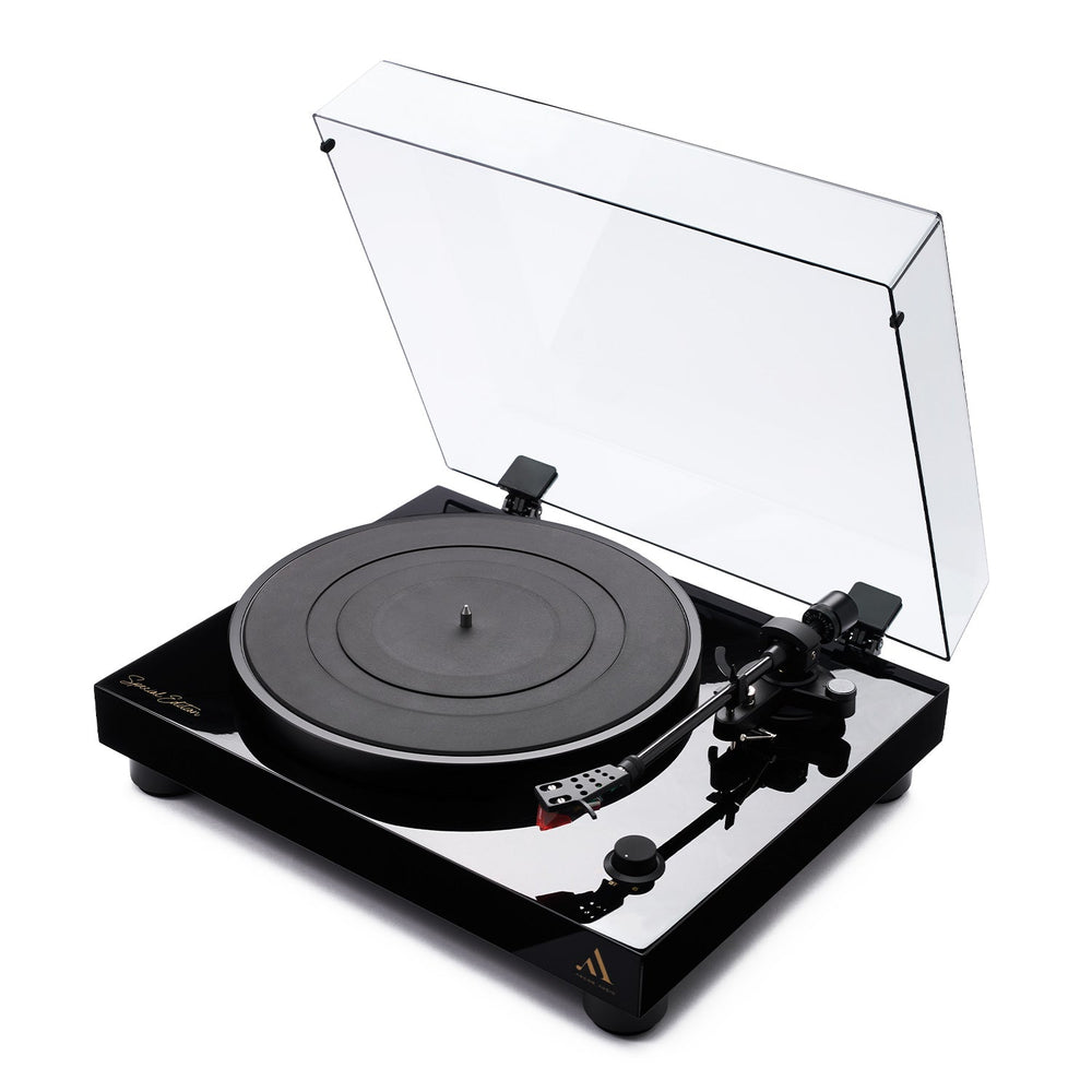 TT-4 Special Edition: Turntable with built-in RIAA