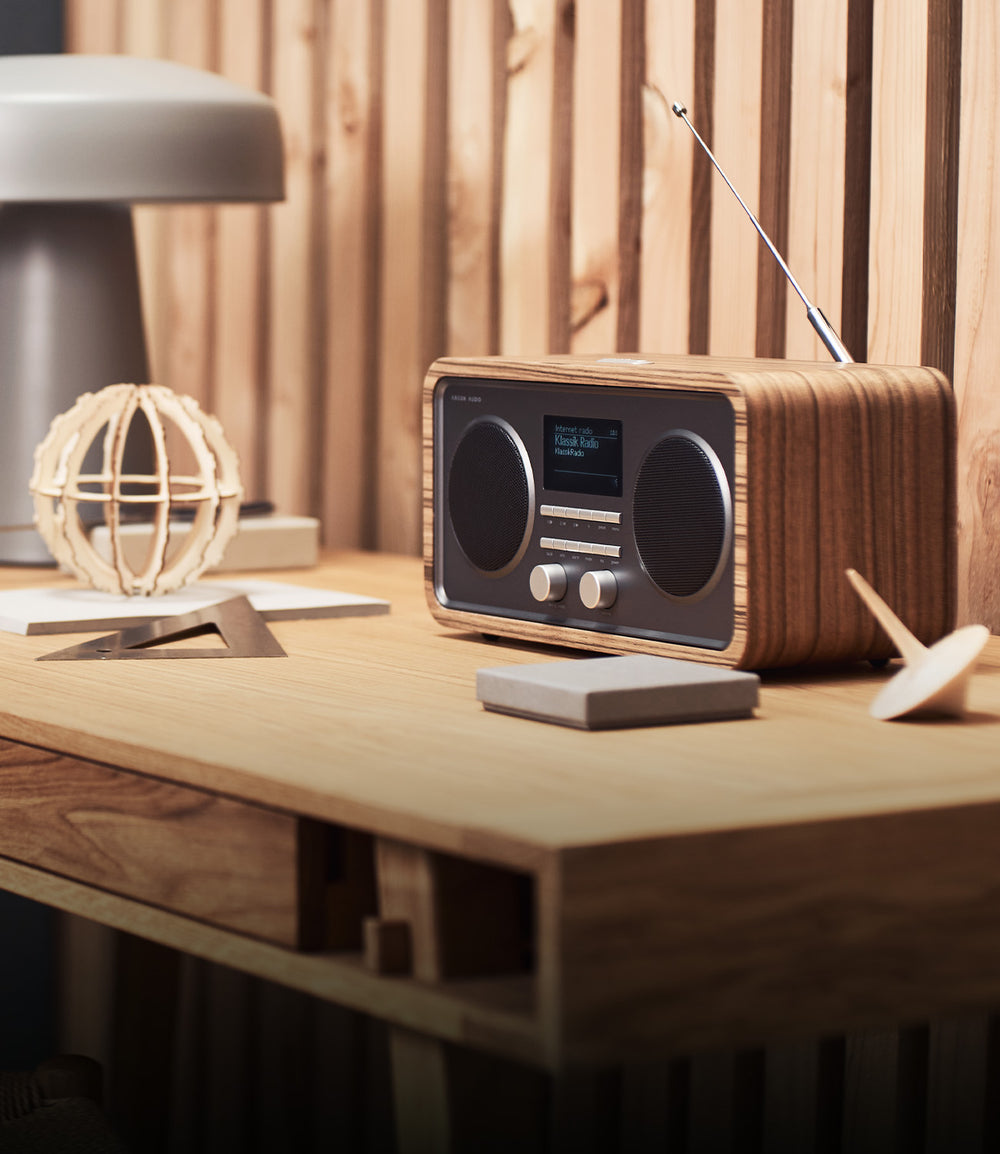 Tabletop Radios: DAB+ and Internet Radio with Wi-Fi and FM